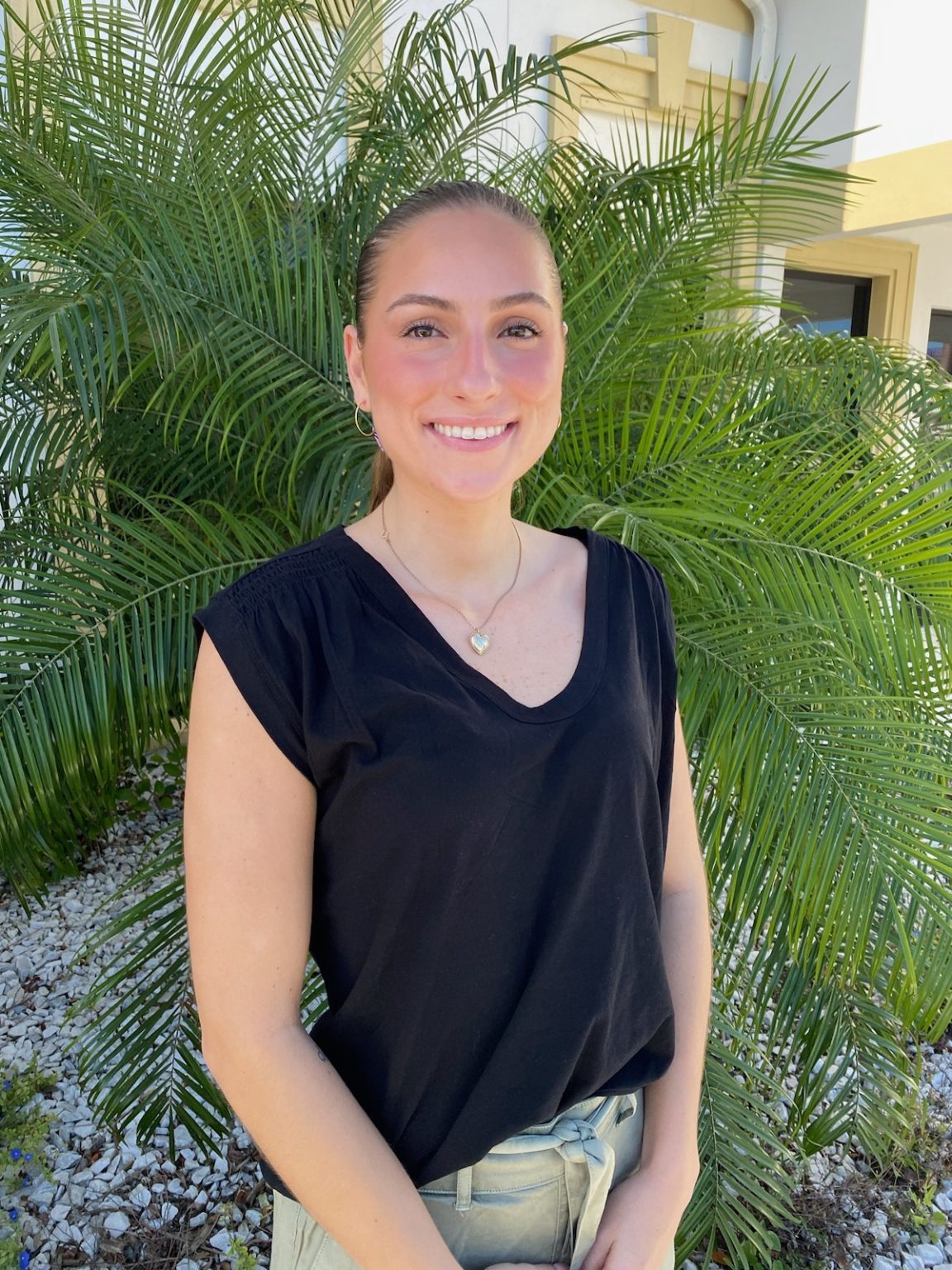 Meet Our 2023 Summer Interns | Sanibel Captiva Community Bank